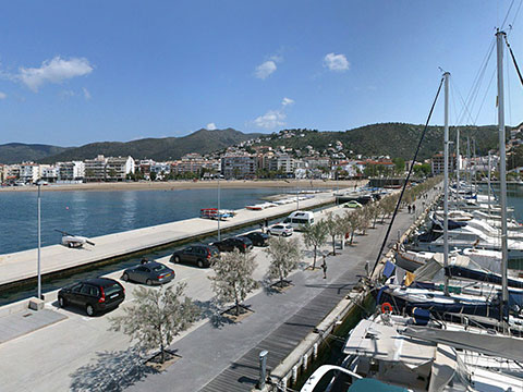 Bienvenue sur le site de Port Roses - Site oficial